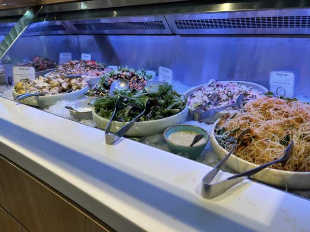 Skyfeast at Sydney Tower - 360 Degree Views of Sydney Harbour