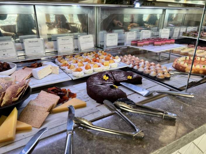 Skyfeast at Sydney Tower - 360 Degree Views of Sydney Harbour