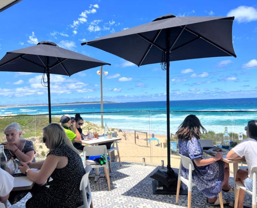 Soak Up The Sun at Elouera Beach - AdventureHQ | Travel