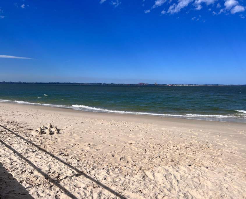Dolls Point Beach: Your Family Getaway to Relaxation and Adventure